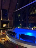 Bangalô | 1 quarto, roupas de cama premium, escrivaninha, cortinas blackout