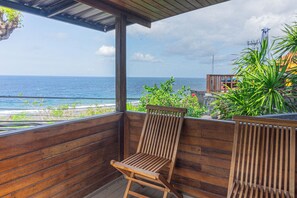 Quarto casal, sacada, vista para a praia | Vista para praia/oceano