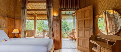 Quarto Twin Deluxe, vista para o jardim | 1 quarto, Wi-fi grátis