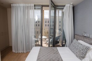 Apartamento, 3 quartos, varanda | Vista do quarto