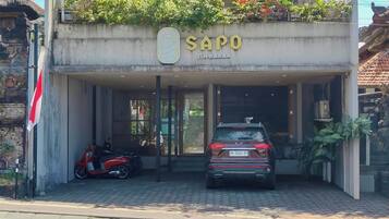 Fachada da propriedade