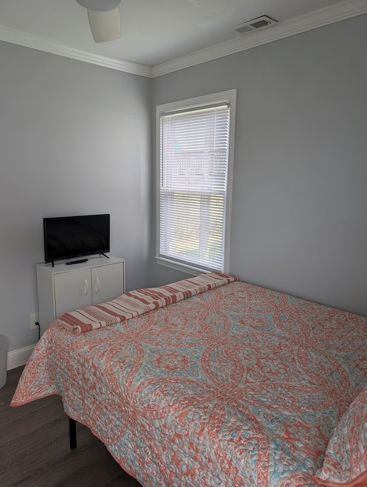 Overlook The Intracoastal And Walk To The Beach! - Topsail Island, NC