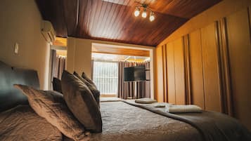 Suíte premium | 1 quarto, roupas de cama antialérgicas, Wi-Fi de cortesia
