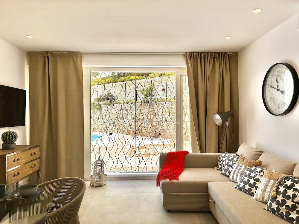 Loft 18 Beach Front Marbella - Eaw Homes - Marbella