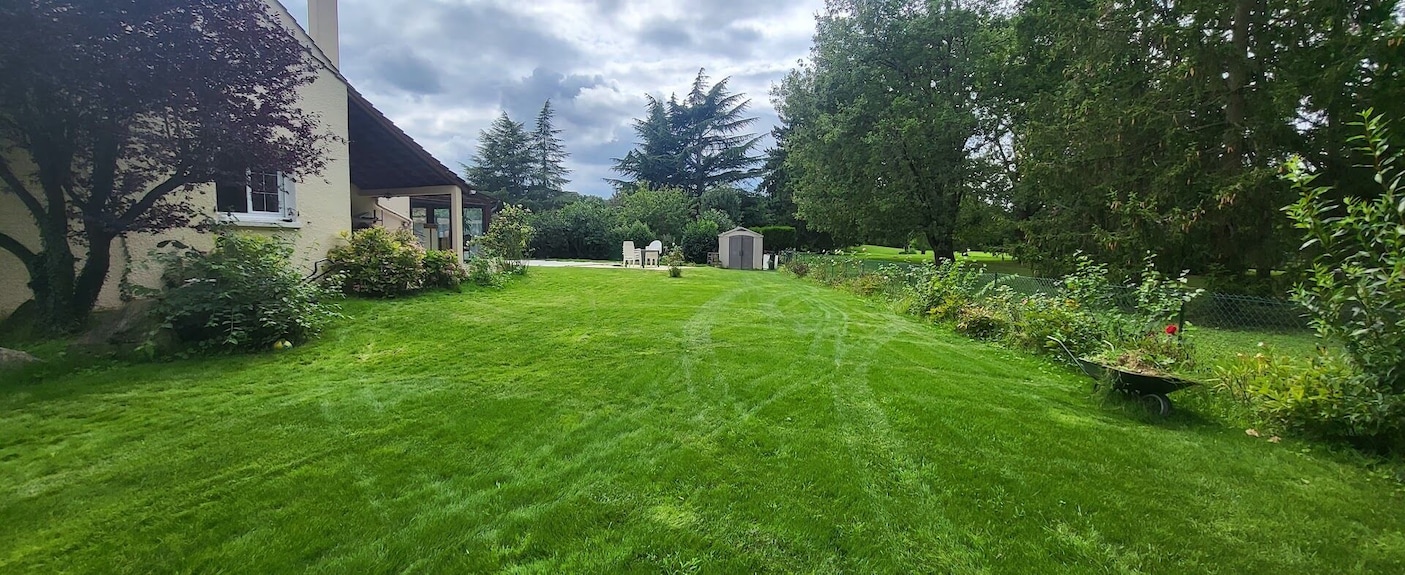 Camping-car Luxueux En Bord De Seine - Un Séjour Unique - Seine-et-Marne
