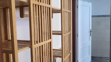 Quarto Standard | Guarda-roupa
