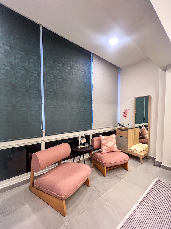 Gemmayzeh House Pink - Beirut