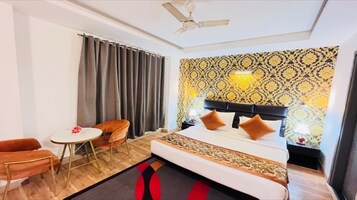 Quarto Duplo Deluxe | Quartos insonorizados, Wi-fi grátis 