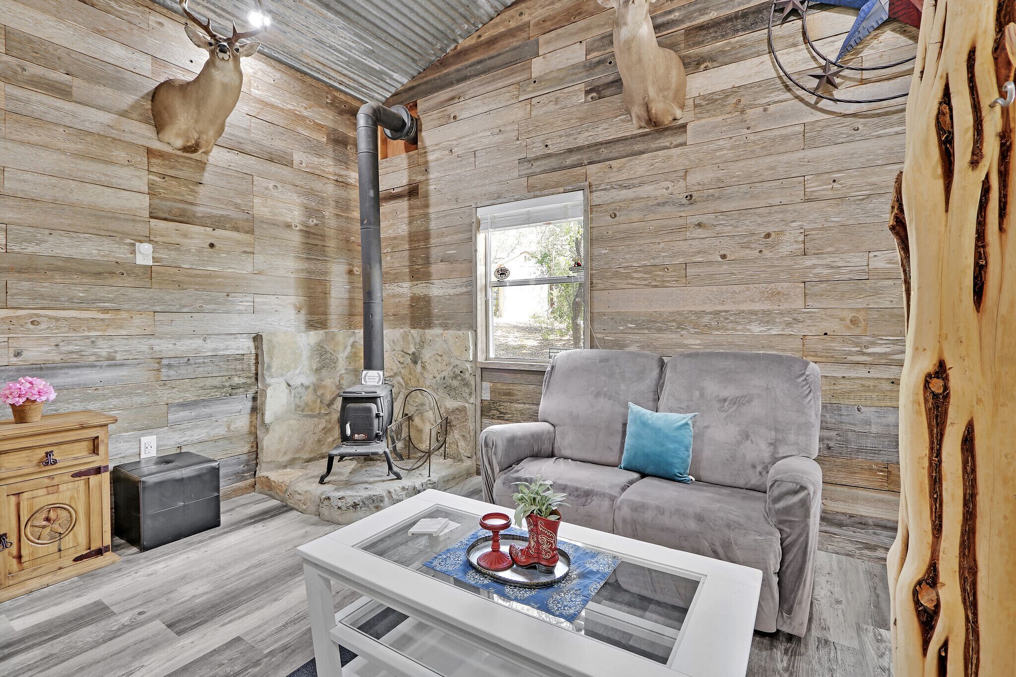 Bulverde Cottage At Moonlight Getaway - Natural Bridge Wildlife Ranch