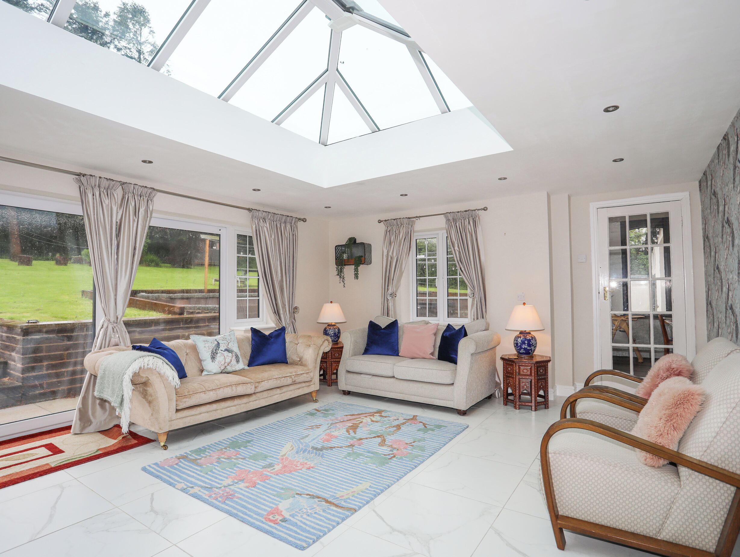 Pine Lodge, Pet Friendly, With Hot Tub In Colwyn Bay - Colwyn Bay