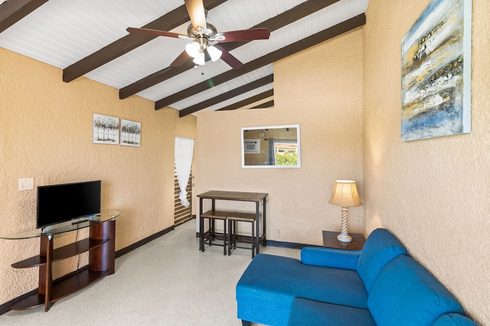 One Blue Caribbean View 1 Bedroom Condo By Redawning - Saint Croix