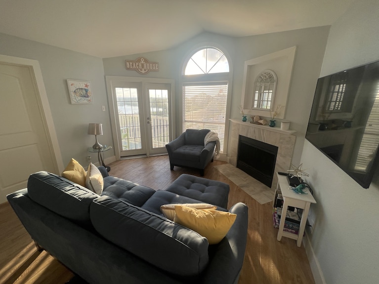 Beachfront Condo On Mustang Padre Island - Corpus Christi, TX