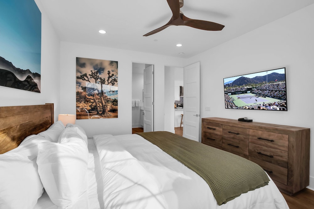 Exceptional New PGA West 2Bd/2Ba + Bonus/Office - La Quinta | Vrbo