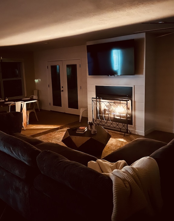 4br/3ba W/pool In Golf Cart District Near The Beach - Shadowlawn - East Beach Drive, MS