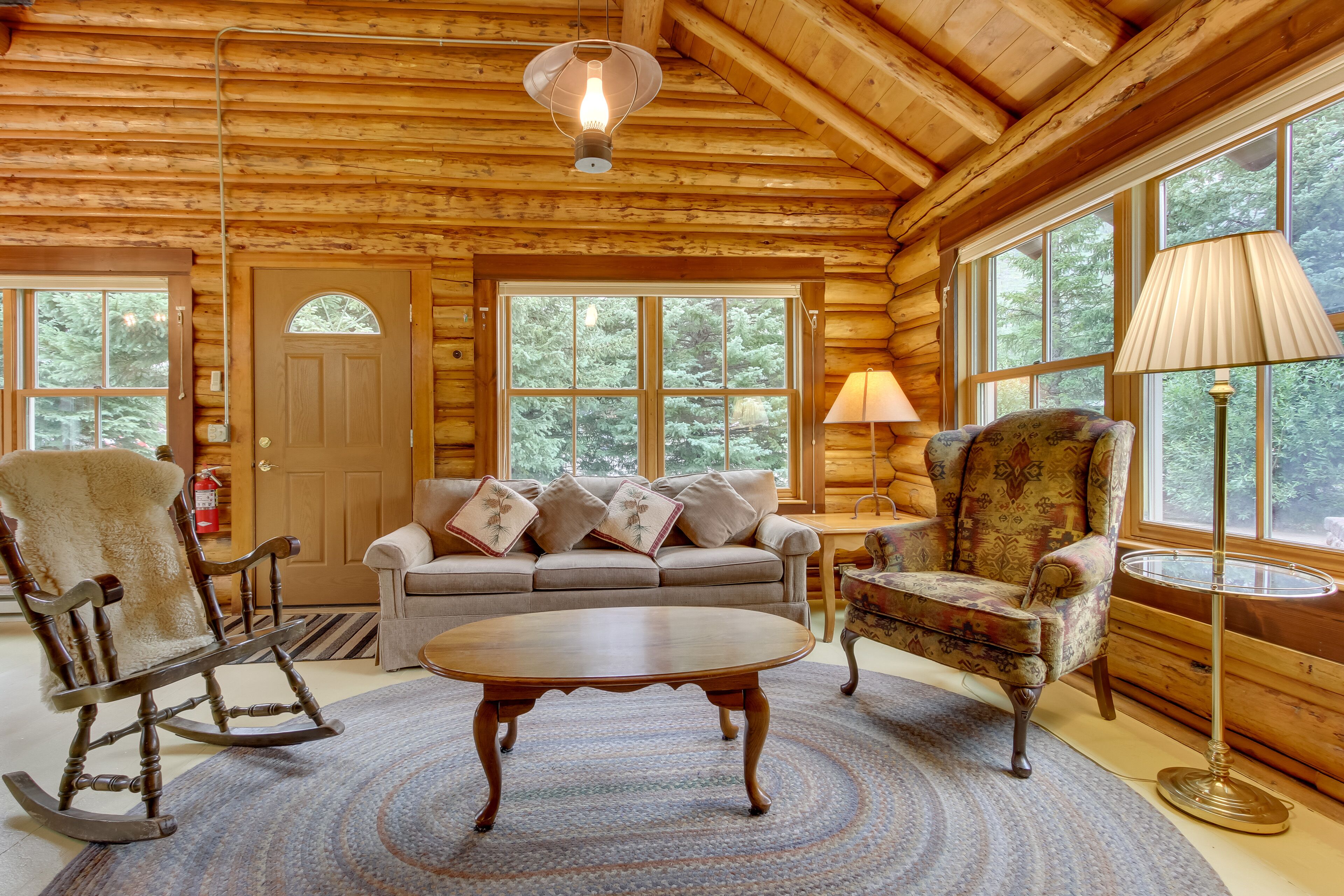 Creekside Silver Gate Getaway W/ Fireplace! - Cooke City-Silver Gate, MT