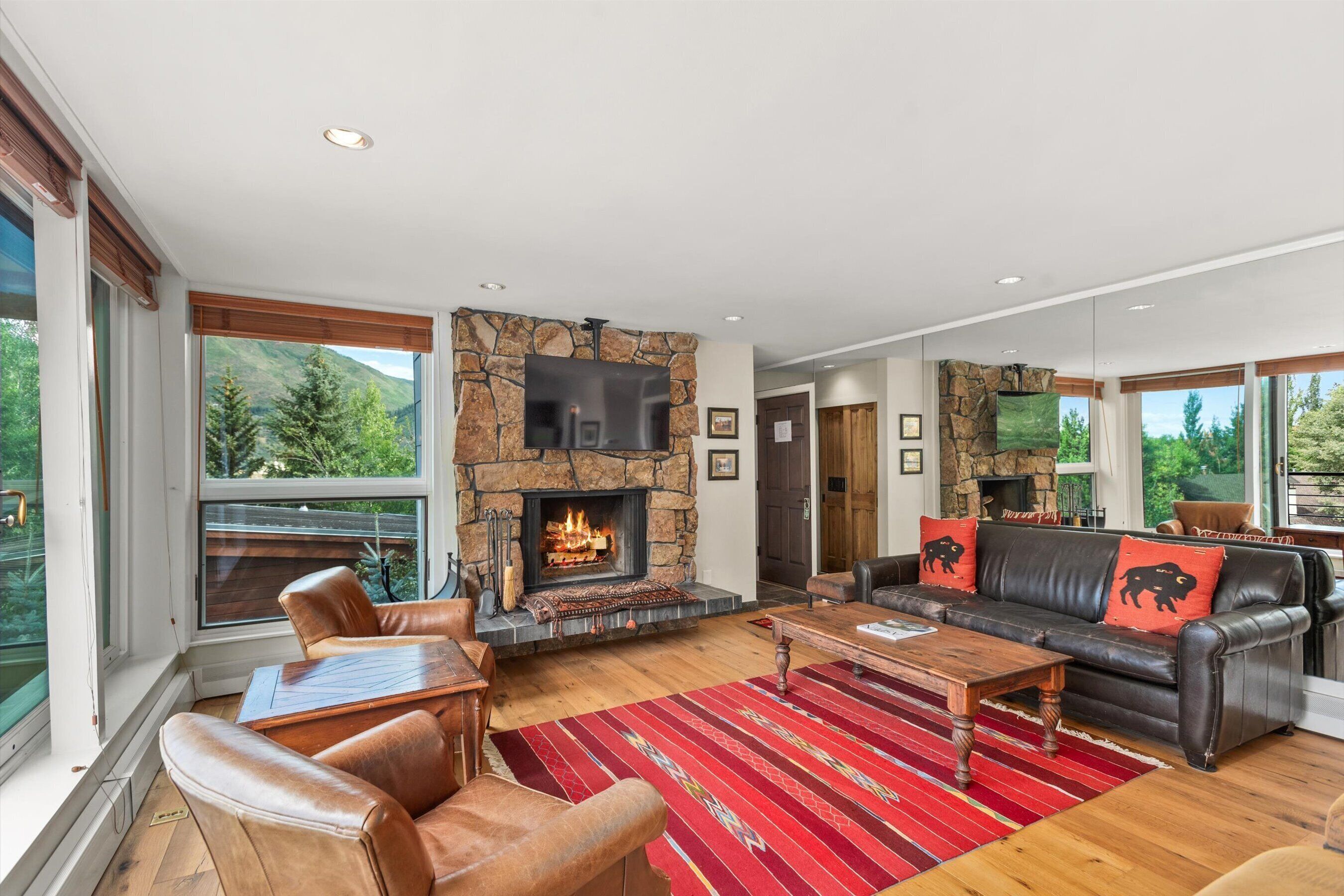 Durant Unit A101 | Centrally Located, Sunny Condo With Great Views & Fireplace - Aspen, CO