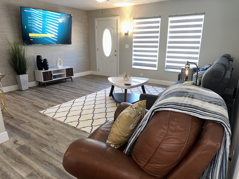 Backyard Oasis, Calm, Quiet And Peaceful. Just Pack And Come Enjoy. - 포트 St. 루시