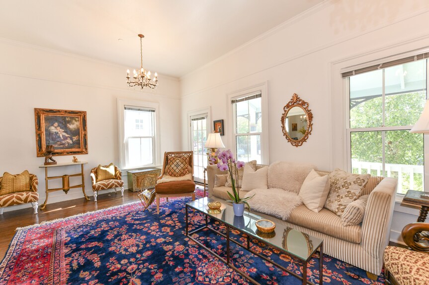 Gorgeous Victorian-downtown Napa! The Carriage House, 2br, 2ba, Walkable. - Napa Valley, CA