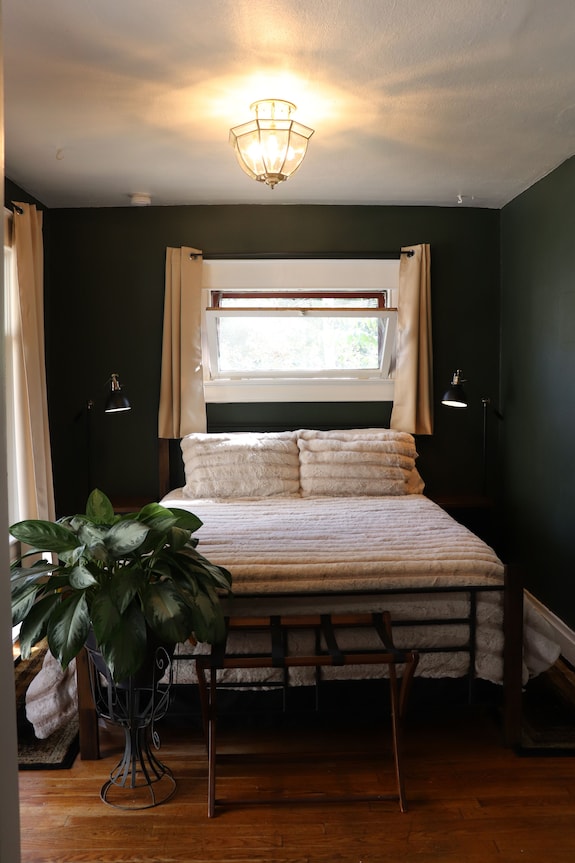 Charming Downtown Cottage With Parking & Full Kitchen - 科羅拉多州