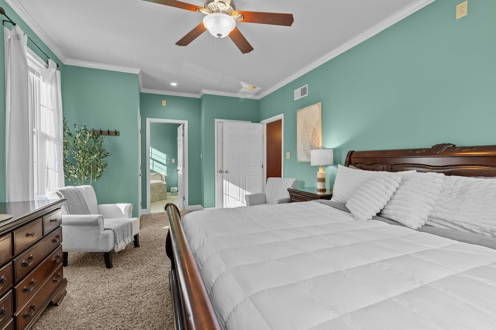 Secluded House | Hot Tub And Pool | Espresso Bar - Liverpool, PA
