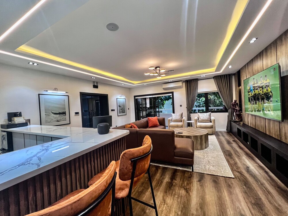 Ikoyi Parkview Estate 3 Bdrm, gym, pool Luxury Getaway with Executive ...