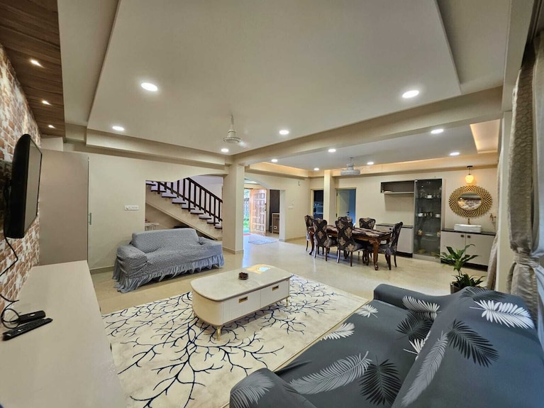 Ss Lumina Villa Is Located In Jade Garden, Bangalore Surrounded With Lush Green. - Karnataka