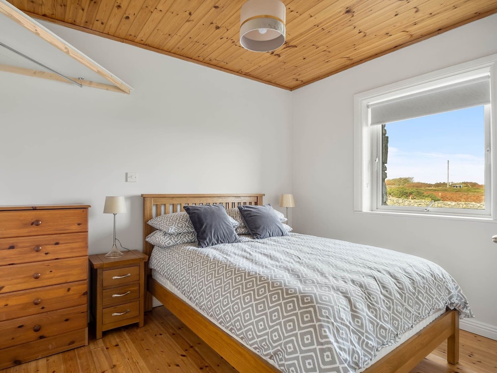 Lake House Mannin, Holiday Makers Paradise - Clifden