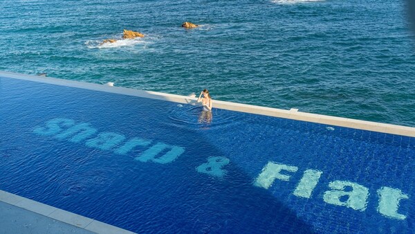 Sharp & Flat Hotel - Gyeongju