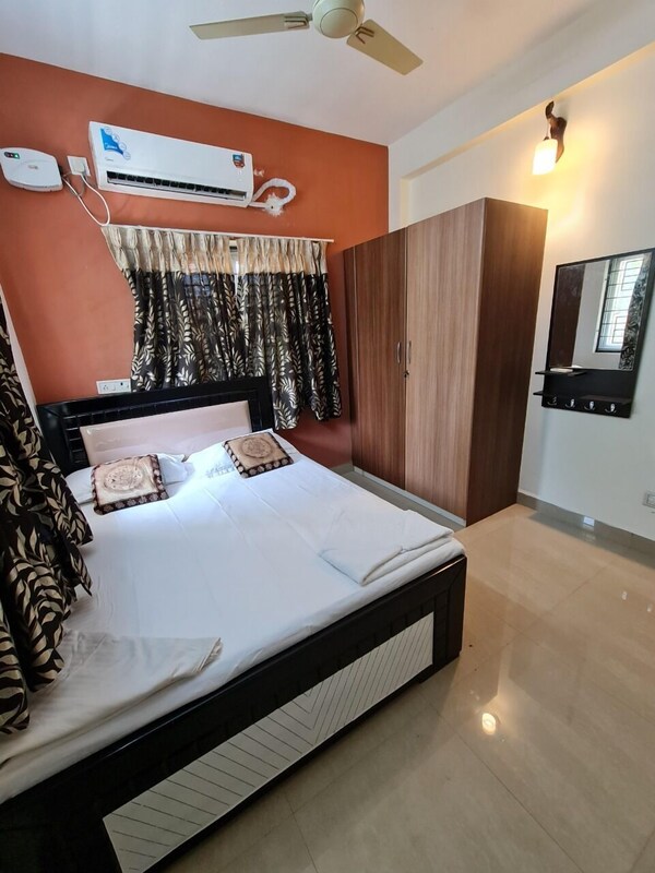 S4 Sruthi Service Apartment - Chennai