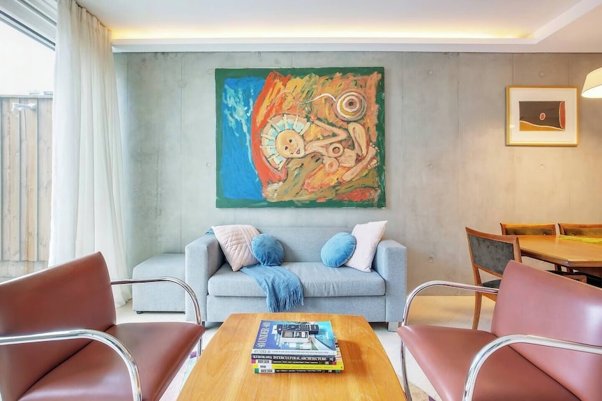 The Fern Split Level Retreat With Lush Courtyard - Lewisham