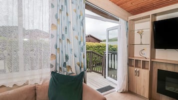 TV de tela plana, DVD player