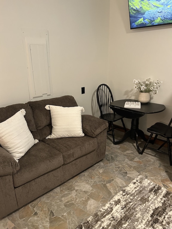 Studio Apartment Perfect For Two Off Lake Burton Near Clayton, Ga And Helen, Ga - Lake Burton, GA