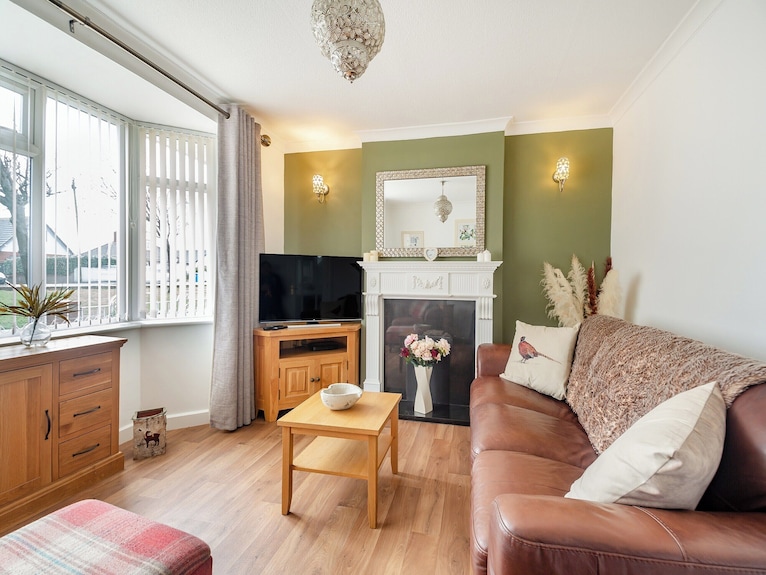 2 Bedroom Accommodation In Rhyl - Gwynedd