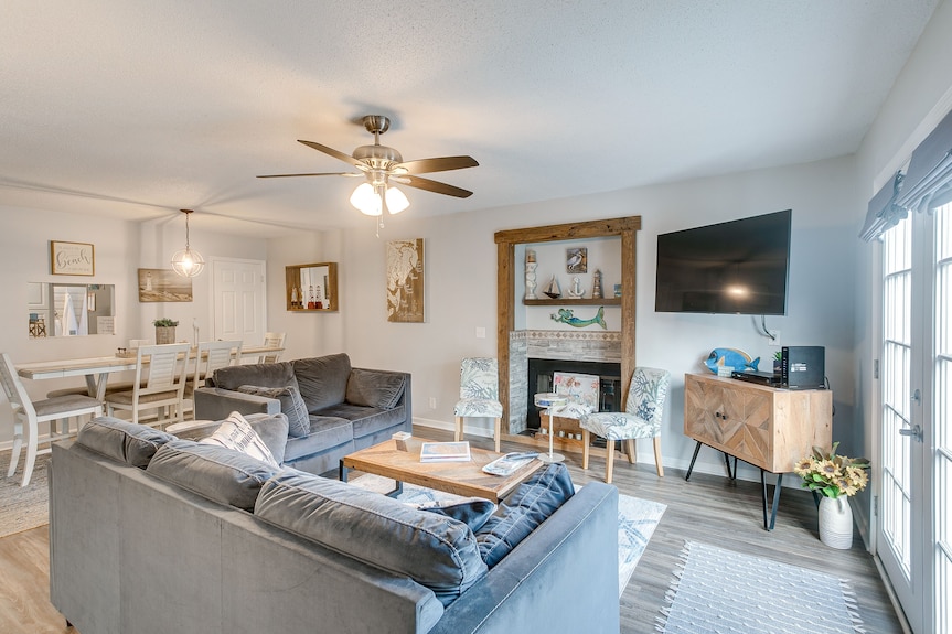 Coastal St Simons Retreat Near Gascoigne Bluff! - Brunswick, GA