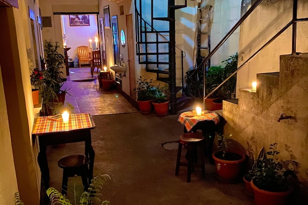 Quarto Duplo ou Twin Básico | Terraço/pátio interior