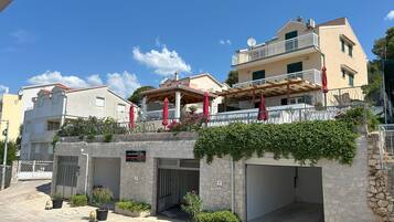 Apartamento, 2 quartos, fumadores, varanda | Exterior