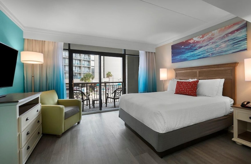 Roomy Two Bedroom Ocean View Condo 2nd Floor - 默特爾比奇