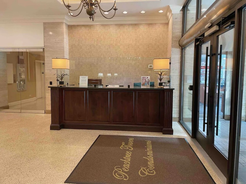 Come And Enjoy An Unforgetable Views And Best Bed Ever. - Buckhead, GA