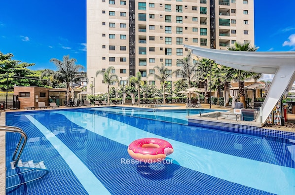 Apartamento | Piscina | Piscina externa