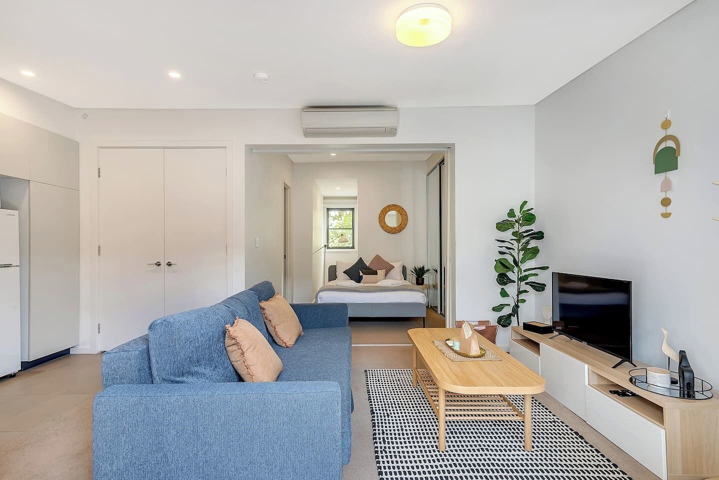 Centrally Located Pyrmont Paradise With Patio - Kensington