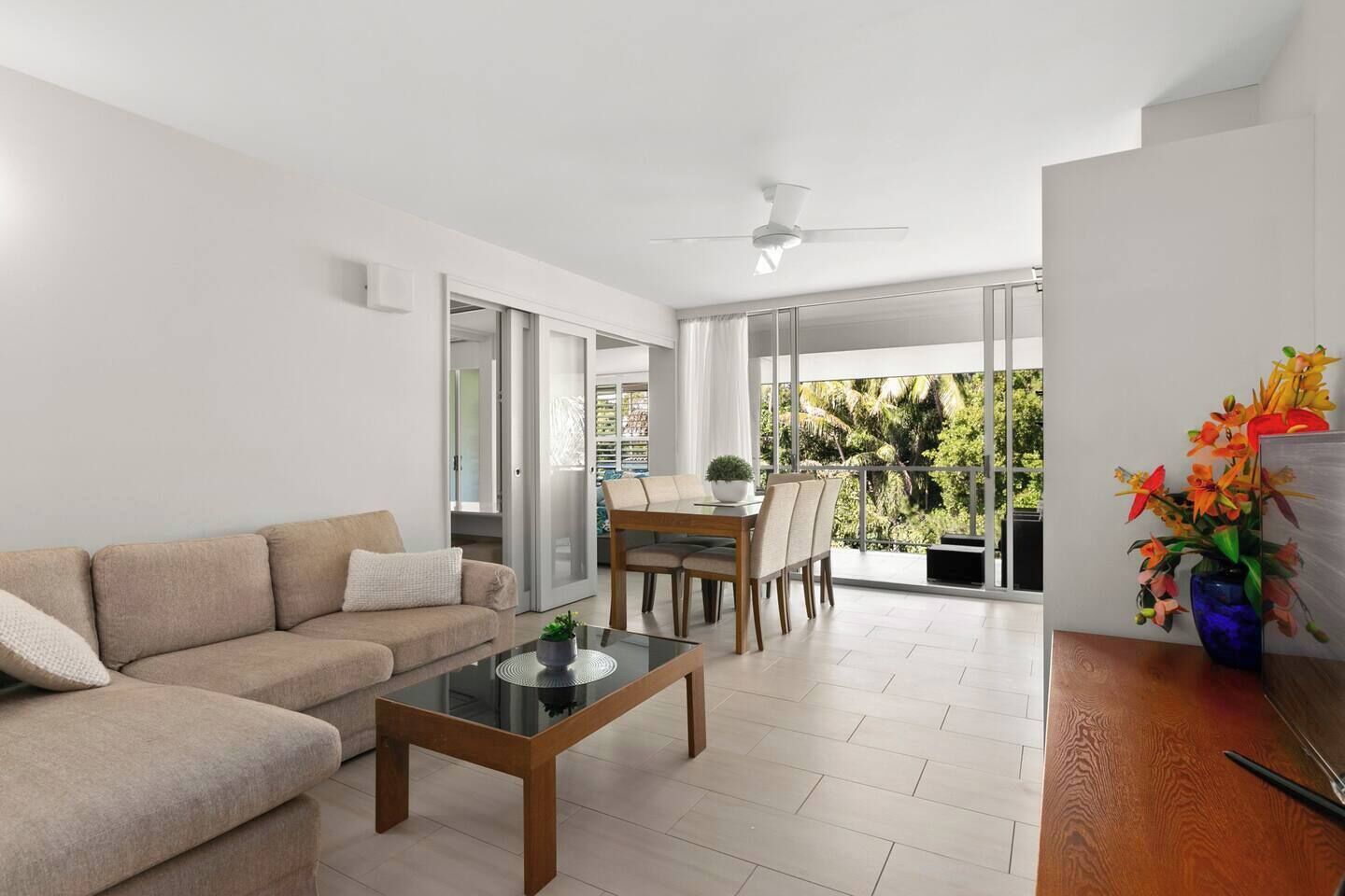 Drift Into Paradise Exceptional Resort Living - Clifton Beach