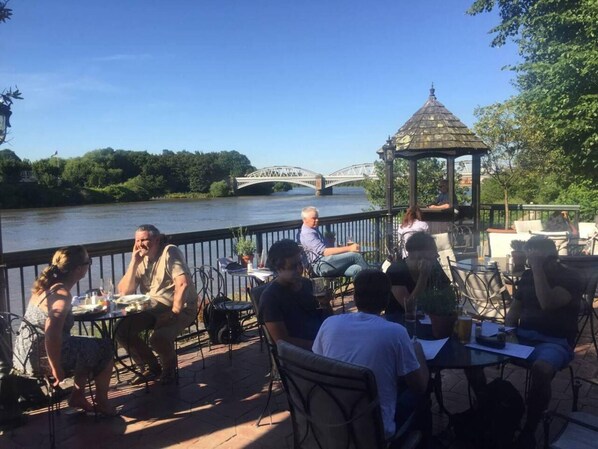 Casa | Opções para refeição ao ar livre