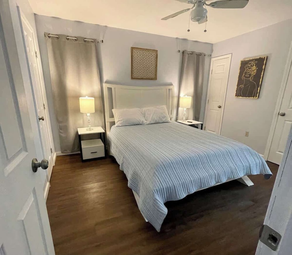 2br/2ba Townhouse Close To Woman’s Hospital! - バトン・ルージュ, LA