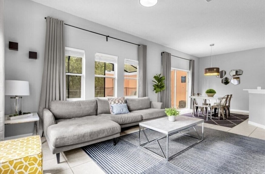 Terra Verde Resort 4brs \/ 3bth Cozy Townhome - Kissimmee, FL