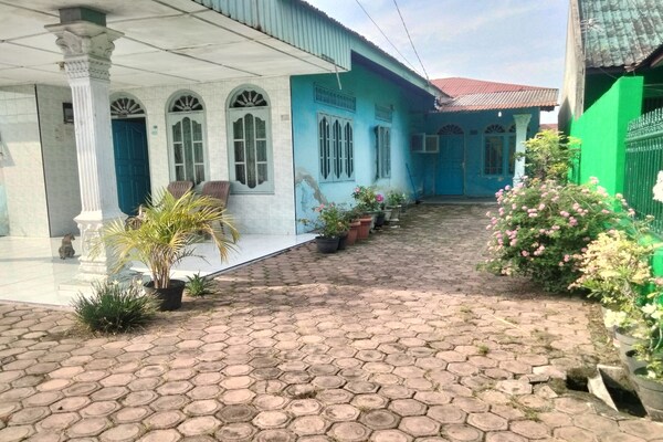 Hotel O Ani Nur Homestay Syariah - Medan
