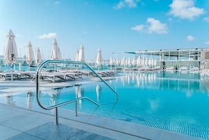 Piscina externa