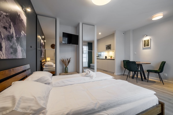 Estúdio Clássico | 1 quarto, ferro/tábua de engomar, Wi-fi grátis, roupa de cama fornecida