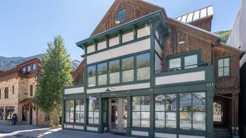 Apartamento em Condomínio Fechado, 3 quartos | Exterior