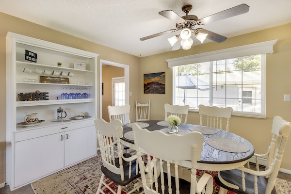 Hot Tub & Fire Pit: Serene Clifton Retreat! - Colorado