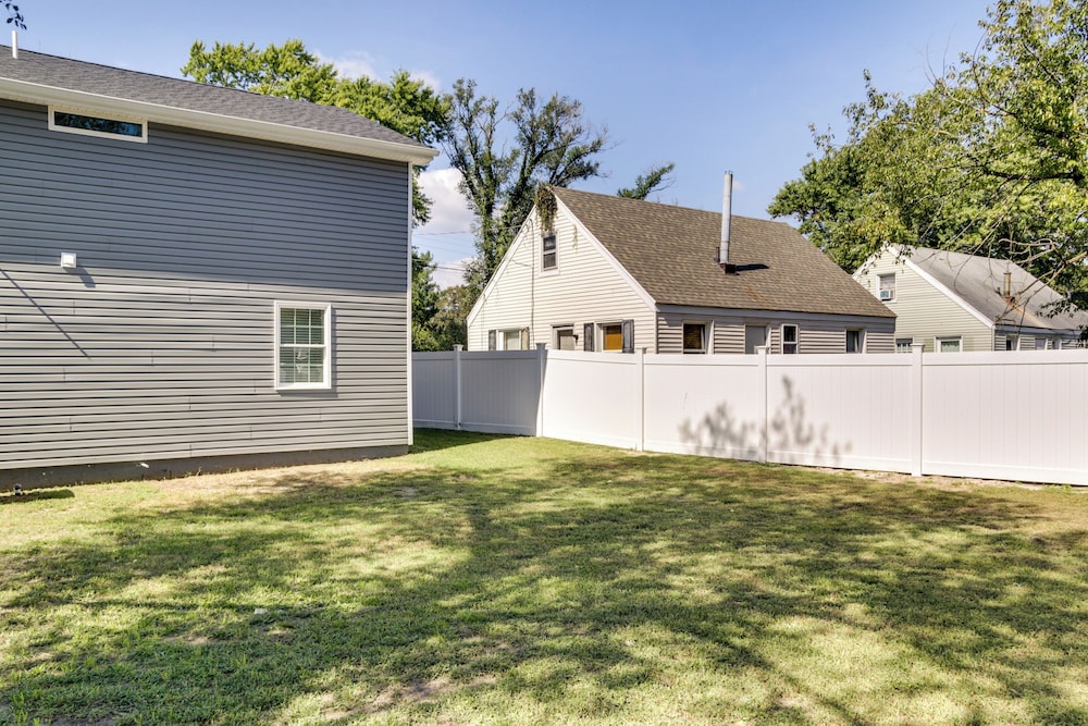 Updated Home - Walk To Salisbury University! - Trap Pond State Park, Laurel